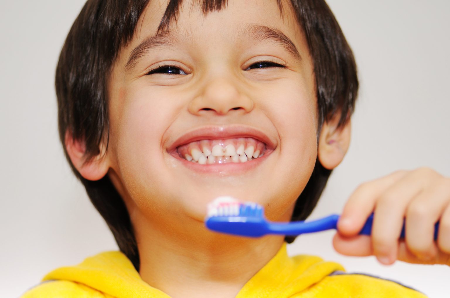 What Are Shark Teeth in Kids? Parents, Here’s What to Know | The Super ...